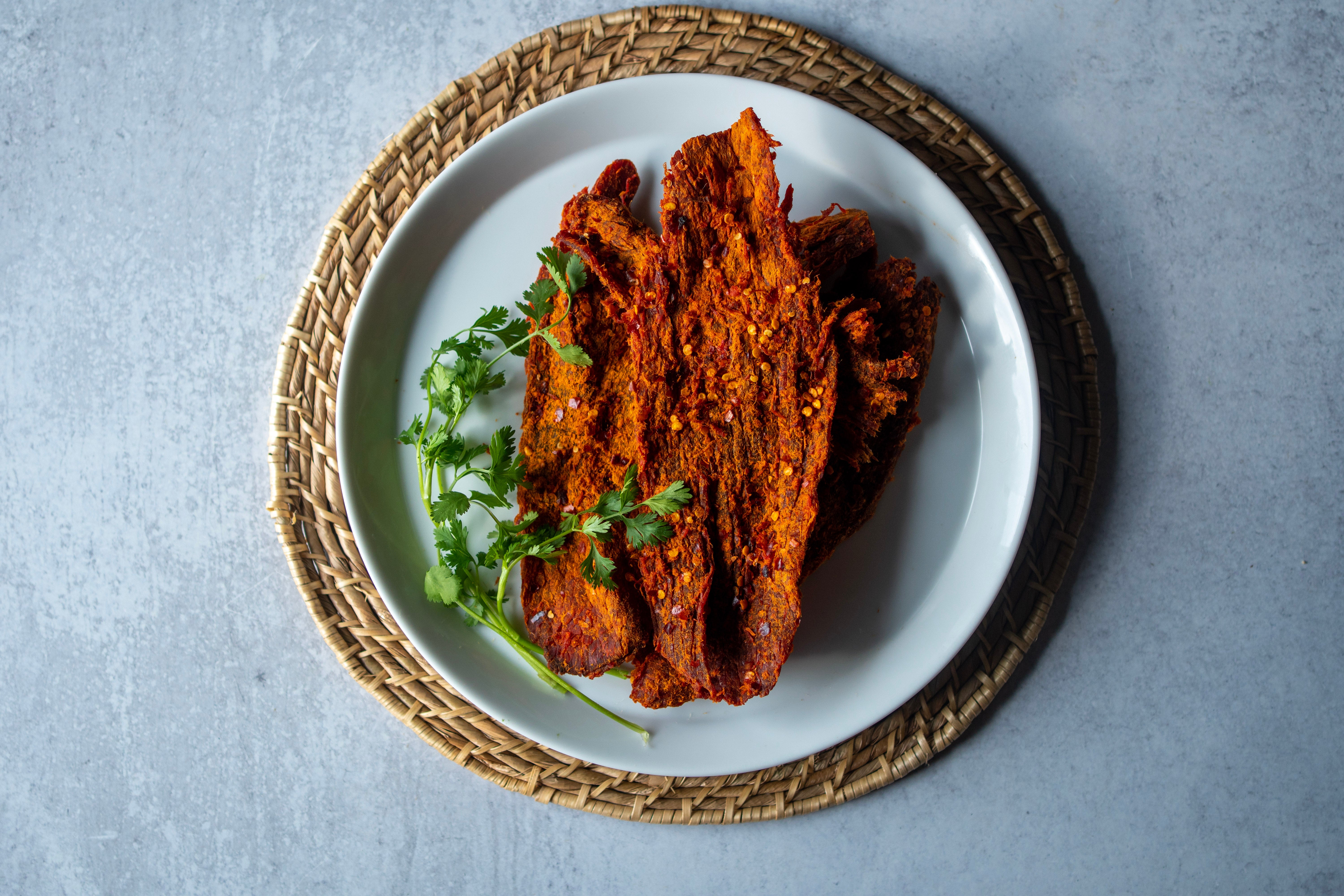 Curry Beef Jerky (Kho Bo Ca Ri) – Tới Cửa